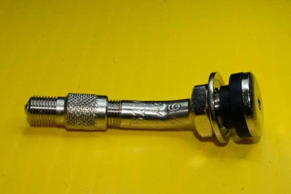 Ford O.E. Dually 23 Degree Performance Valve Stem (TR416-20)